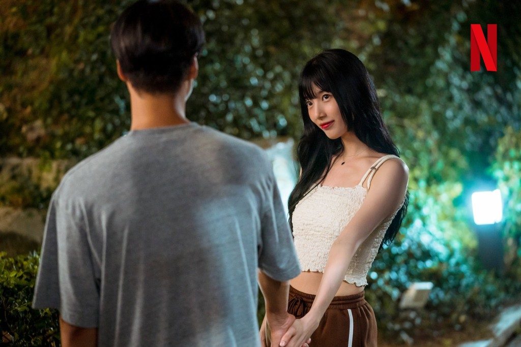Doona! Pre-Release Teaser Sees Suzy Crashing Yang Se-Jong’s Classes to Eat